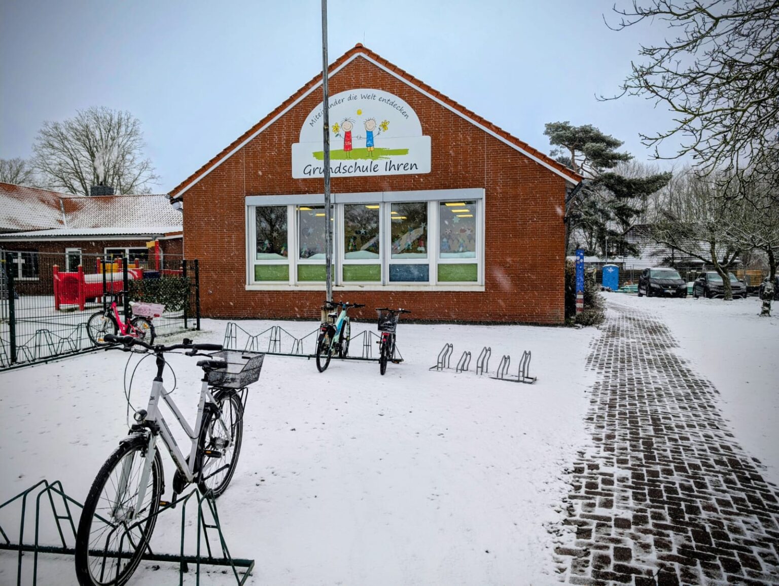 Ferienbetreuung 2026: Landkreis Leer sichert Unterstützung für Familien ...